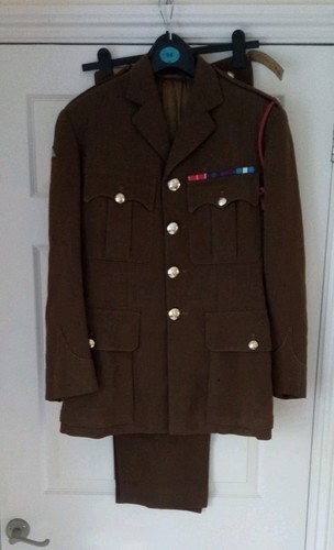 Parachute Regiment Officer's Uniform Major Gerry O'Hara ex SAS & C.O ...