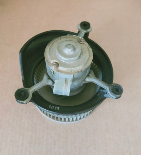 FAN MOTOR Heater Air Cond VT VX VY1 HOLDEN COMMODORE BERLINA CALIAS ...