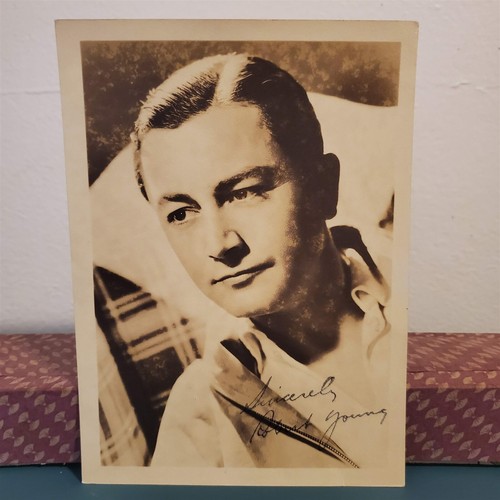 Vintage 1930s Robert Young Photograph TV Radio Movie actor Signed | eBay