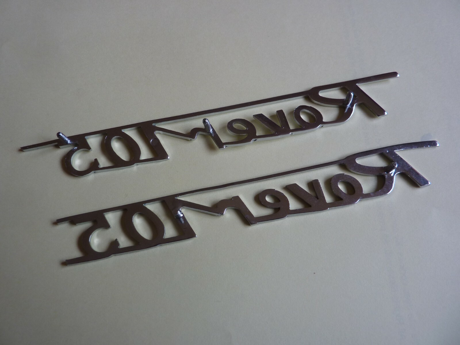 ROVER P4 105 Bonnet / boot script badges. Rechromed. Excellent. One ...