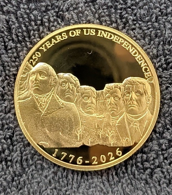Donald Trump Gold Coin World Cup 2026 Autograph 250 Years of USA ...