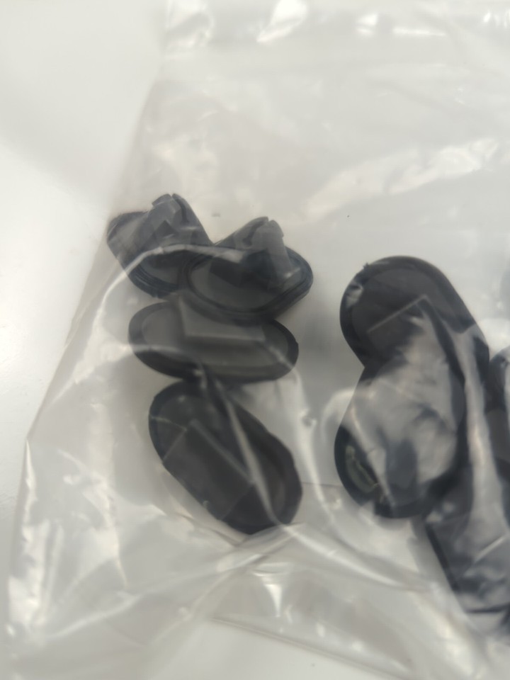 Genuine OEM Hyundai Genesis Wheel Opening Molding Clip 87758CW000 | eBay