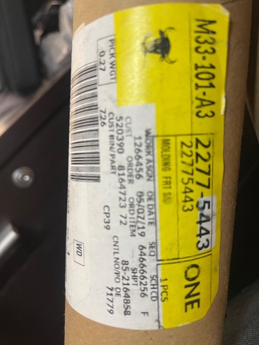 2014-2020 GM Body Side Molding Part# 22775443 | eBay