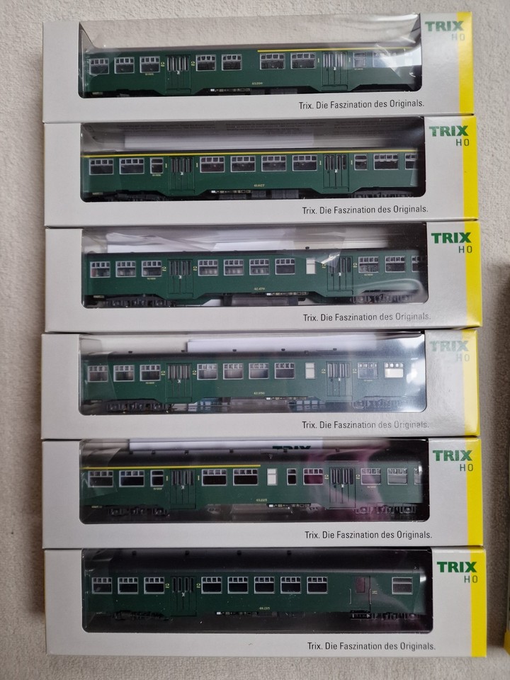 Trix 23222/23221: Personenwagen-Set M2, neuwertig, in Originalpackung ...