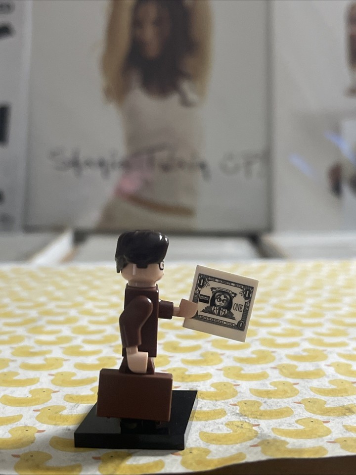 DWIGHT SCHRUTE LEGO MINIFIG the office rainn wilson classic tv ...