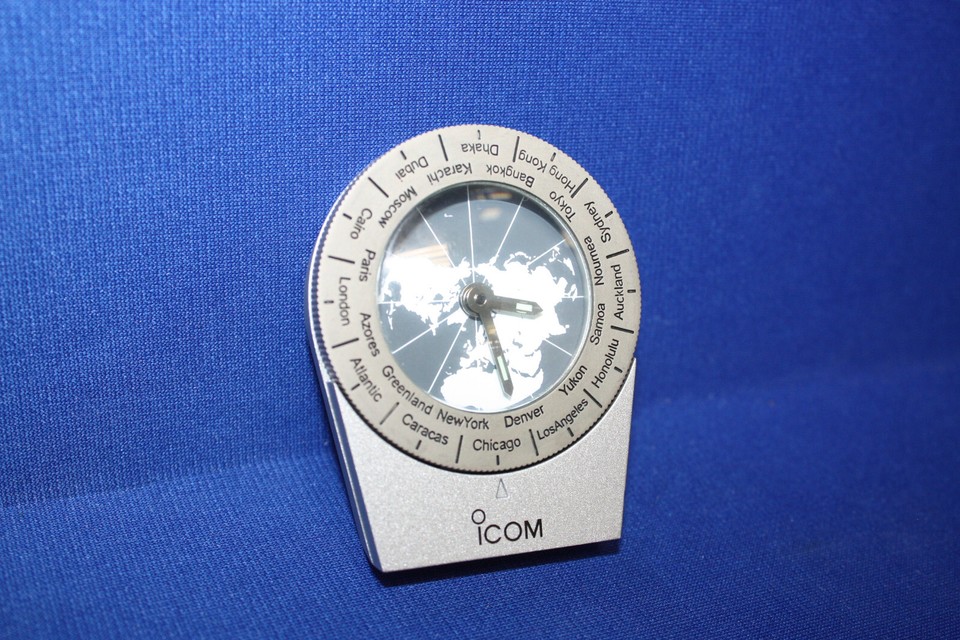 Icom World Time Desk Clock Metal with case | eBay