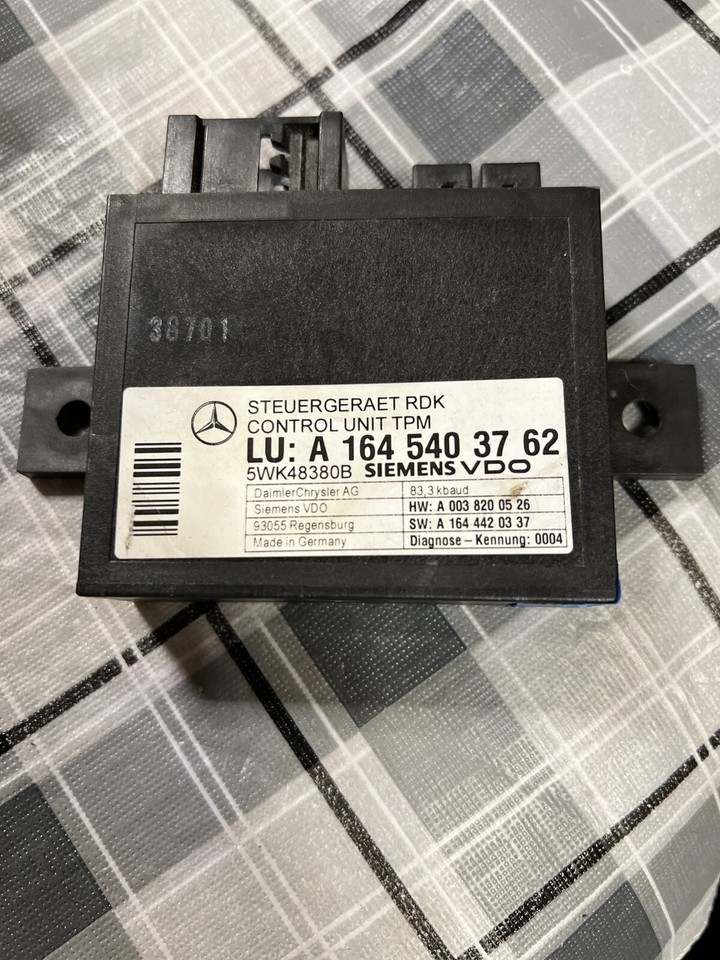 2006-2012 Mercedes W211 E350 TPMS Tire Pressure Control Module A 164 ...