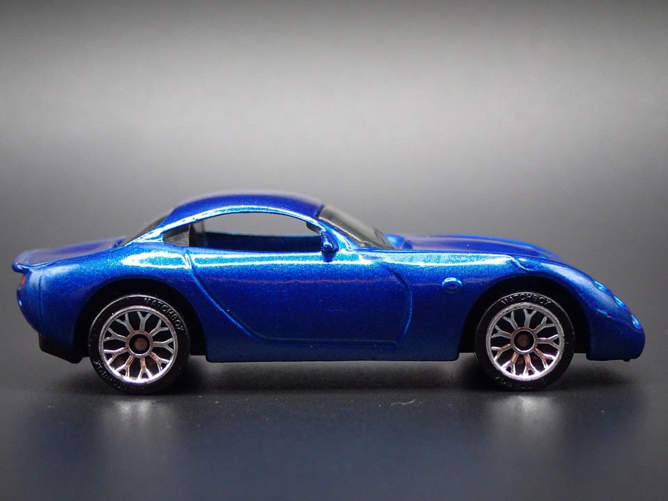 2001-2006 TVR TUSCAN S BLUE 1:64 SCALE COLLECTIBLE DIORAMA DIECAST ...