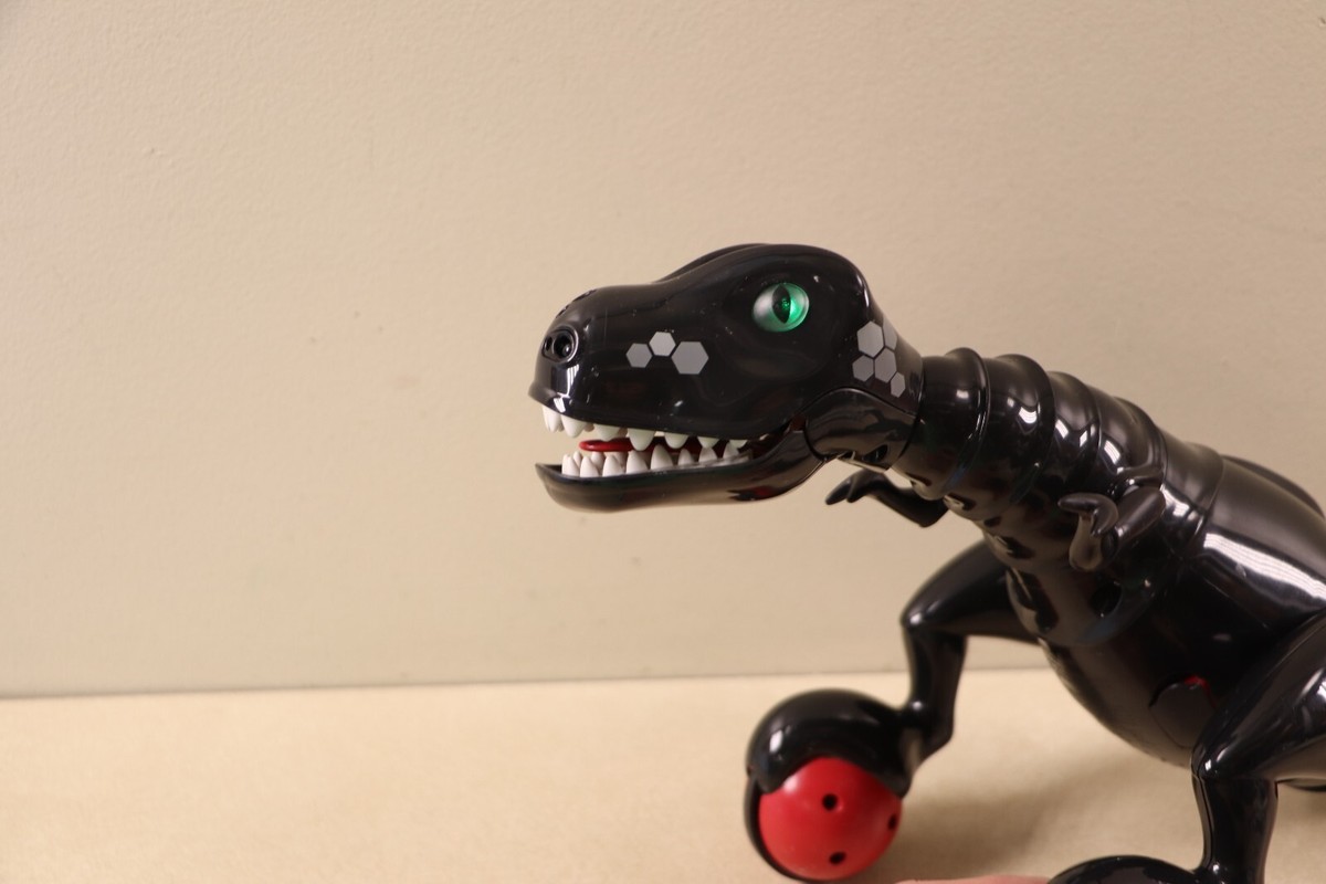 Onyx Zoomer Dino With Tin Storage Case