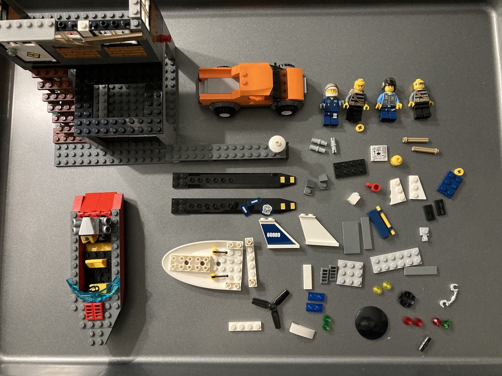 LEGO CITY: Helicopter Arrest (60009) 673419191227| eBay