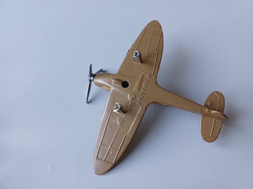 Diecast Model Toy Aircraft WWII Supermrine Spitfire RAF 1:120 | eBay UK