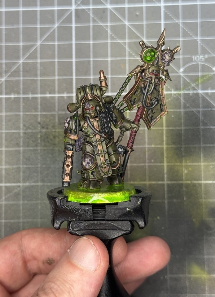 Warhammer 40k Death Guard Plague Marine Icon Bearer | eBay