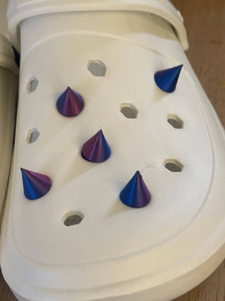 Crocs Spike -10 Pcs Pointy Charms -Goth Charms for Croc for Girls, Boys ...