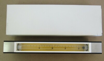 MATHESON FLOW METER GAGE MODEL FM-1050 P/N E1-4Y101-E725 TUBE E725 0 ...