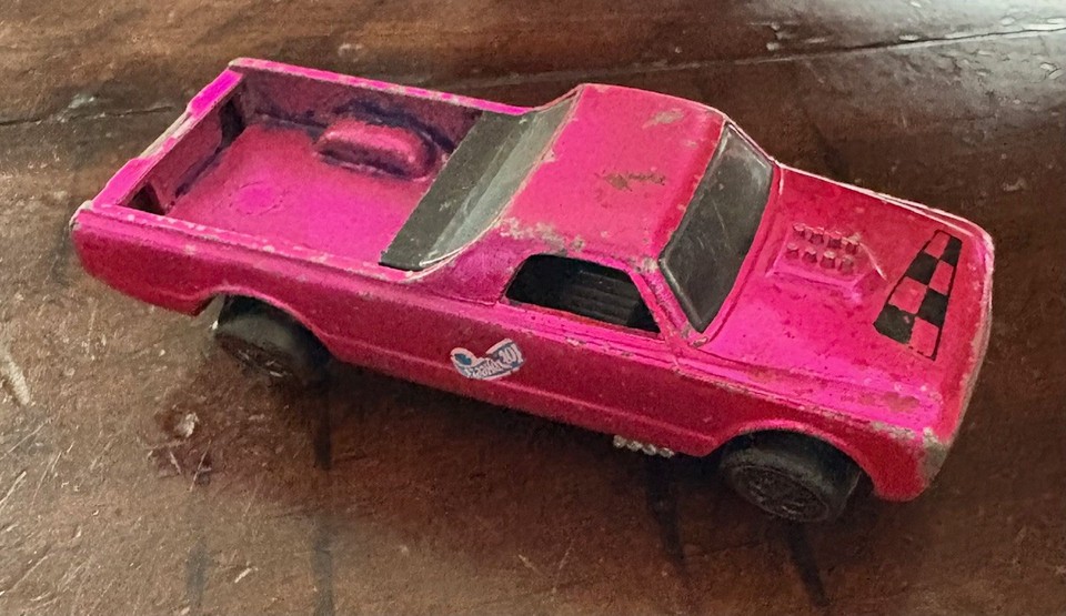 1968 Hot Wheels Custom Fleetside Magenta Pink Redline Black ...