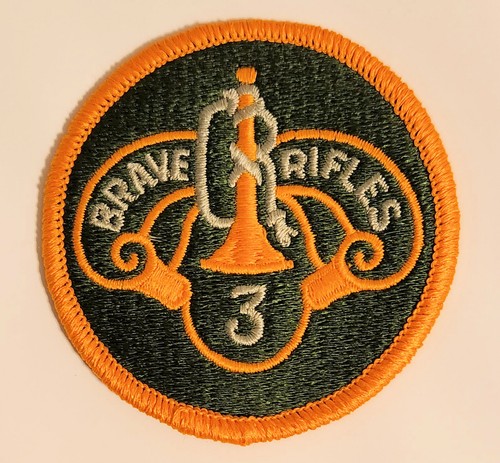 US ARMY 3RD ARMORED CAVALRY REGIMENT BRAVE RIFLES US GOVERNMENT ISSUE ...