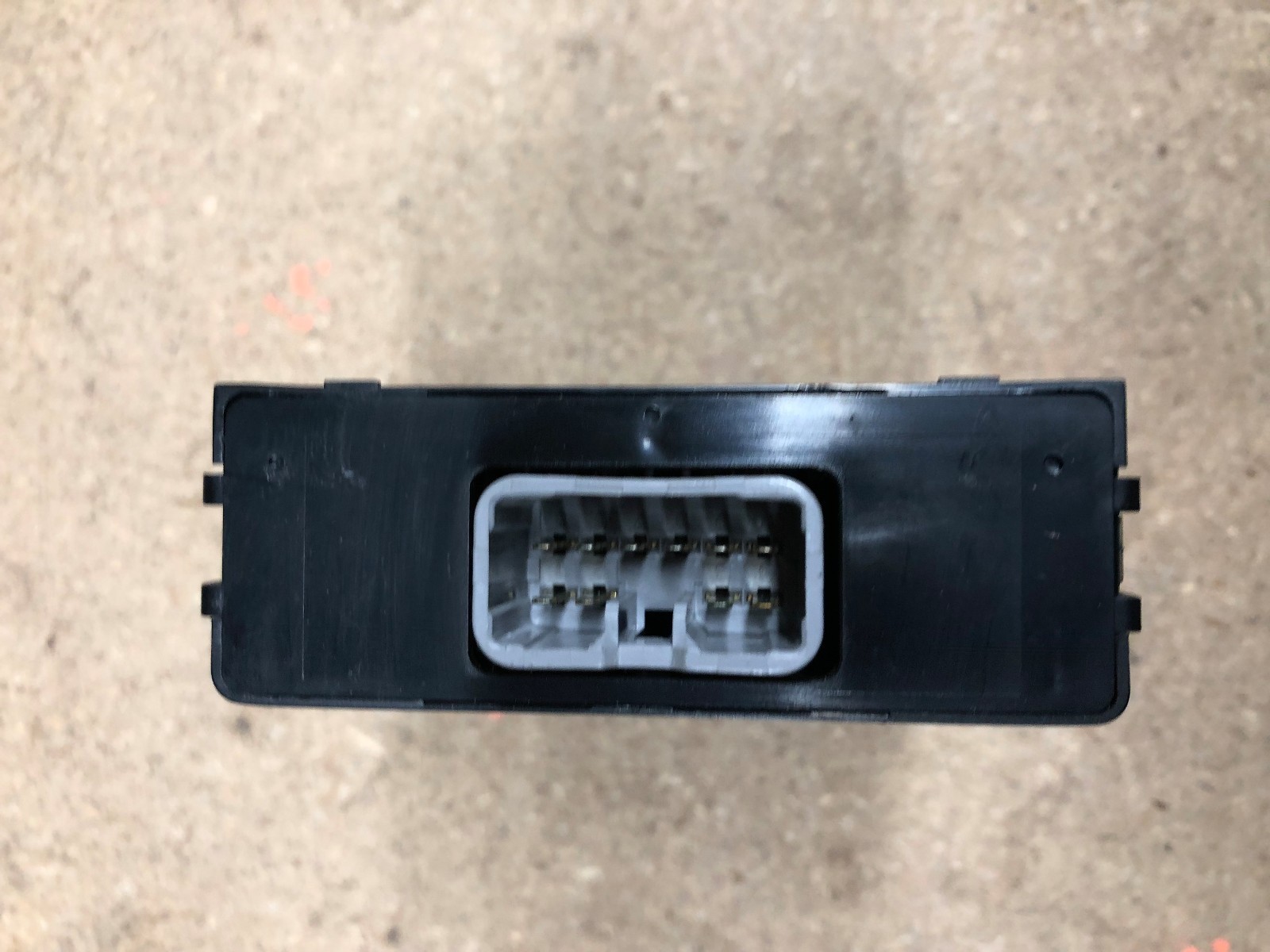 1998 LEXUS ES300 air cooling radiator fan control relay module 89257 ...