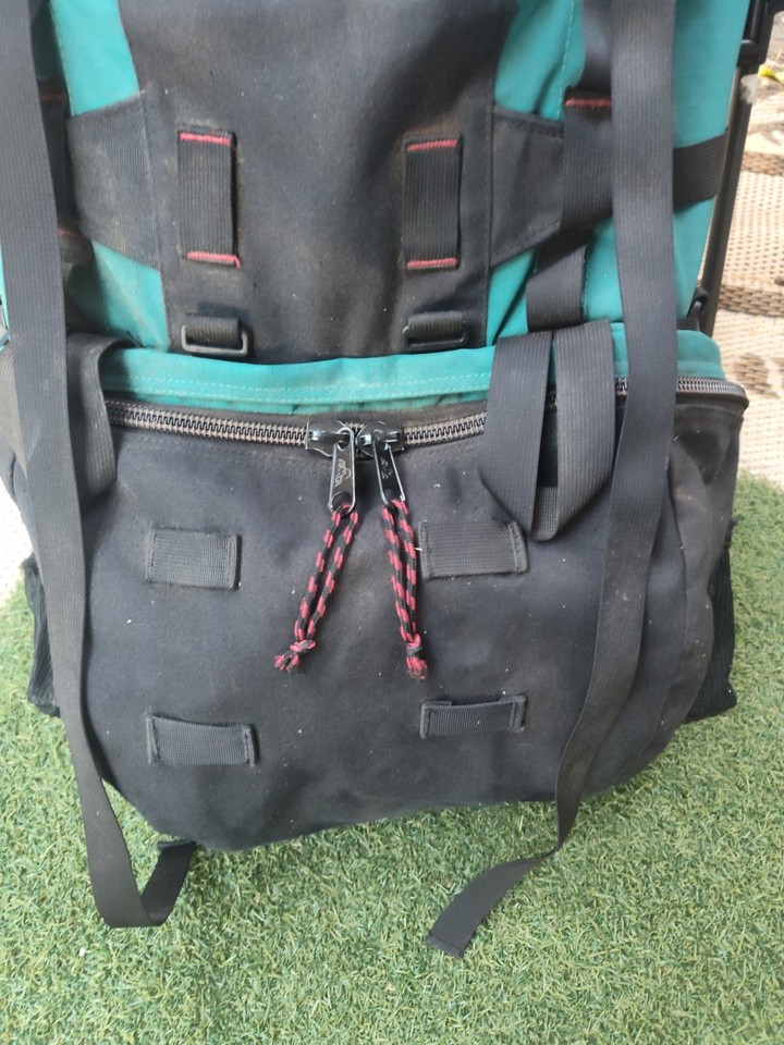 EMS 5500 HIKING BACKPACK EASTERN MOUNTAIN SPORTS GREEN EXTERNAL ...