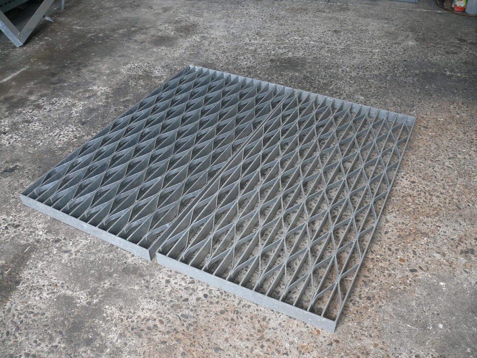 Heavy Duty Galvanised Drain Stormwater Steel Gal Grate Frame 990x990mm ...