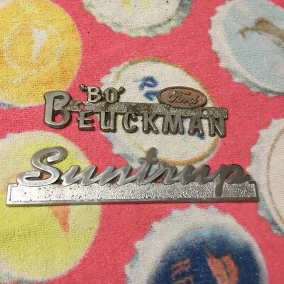 Lot of 2 VINTAGE AUTO Dealership METAL Emblems BO BEUCKMAN FORD ...