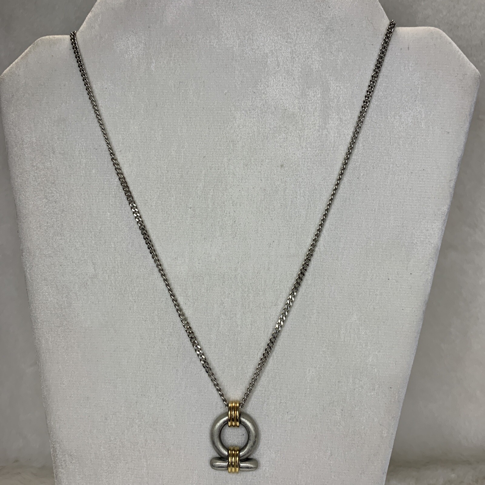 Vintage Avon Infinity Symbol silver tone chain neckla… - Gem