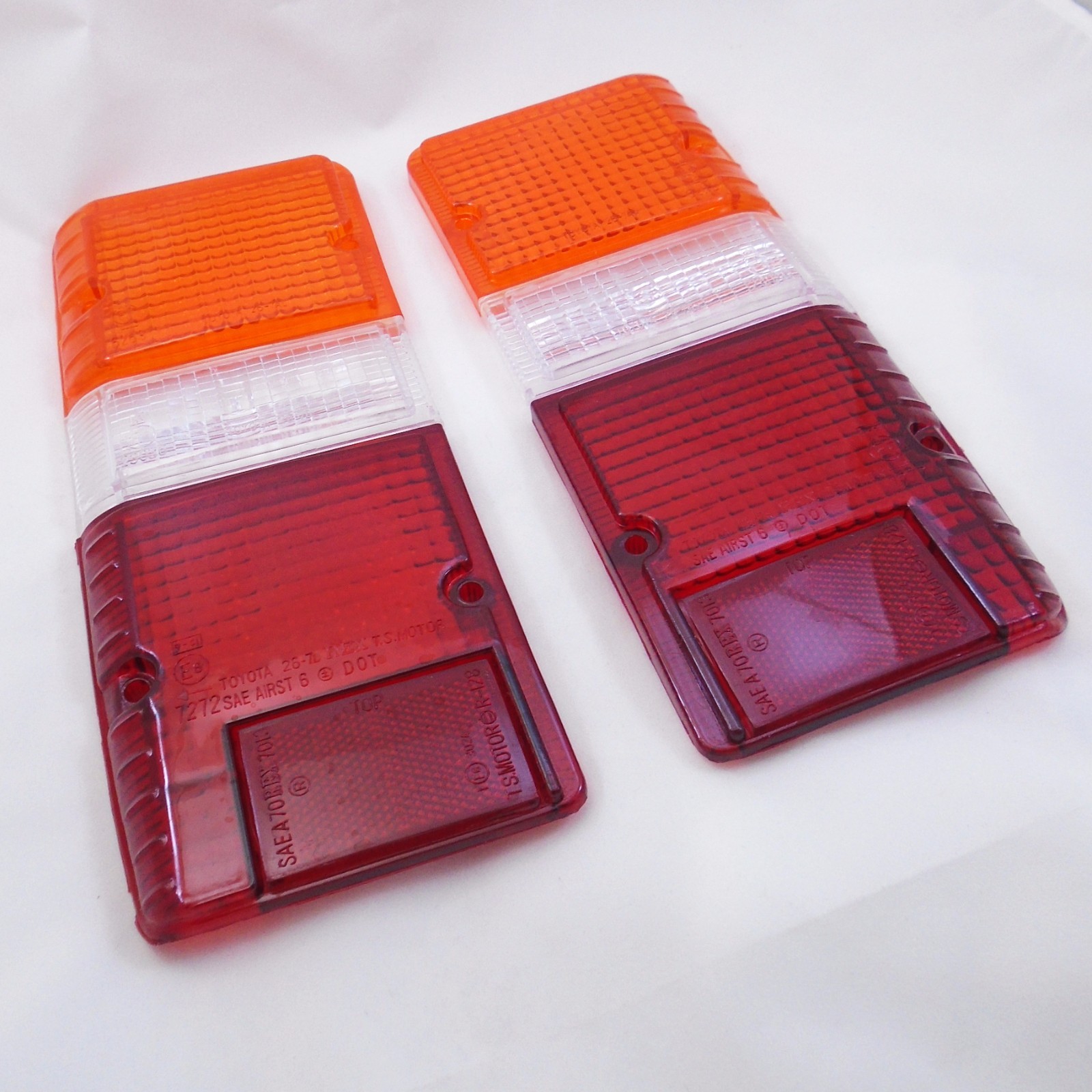 FOR TOYOTA HIACE RH30 Tail Light Lens Rear Lamp CoverRetro RH+LH 1977 ...
