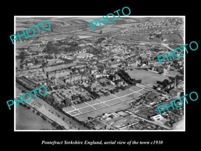 OLD 8x6 HISTORIC PHOTO OF PONTEFRACT ENGLAND AERIAL VIEW OF THE TOWN ...