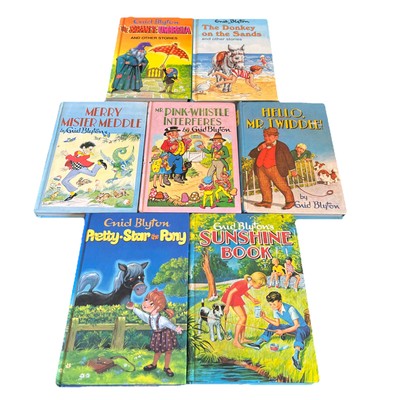 Vintage Enid Blyton Hardback Book Bundle 7 Books Vgc No Writing Inside ...