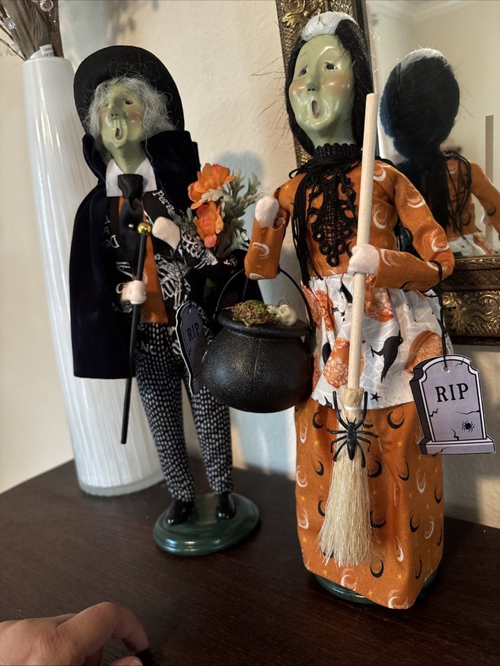 Set of 2 2022 Byers Choice Halloween Ozzy and Sharon Carolers | eBay