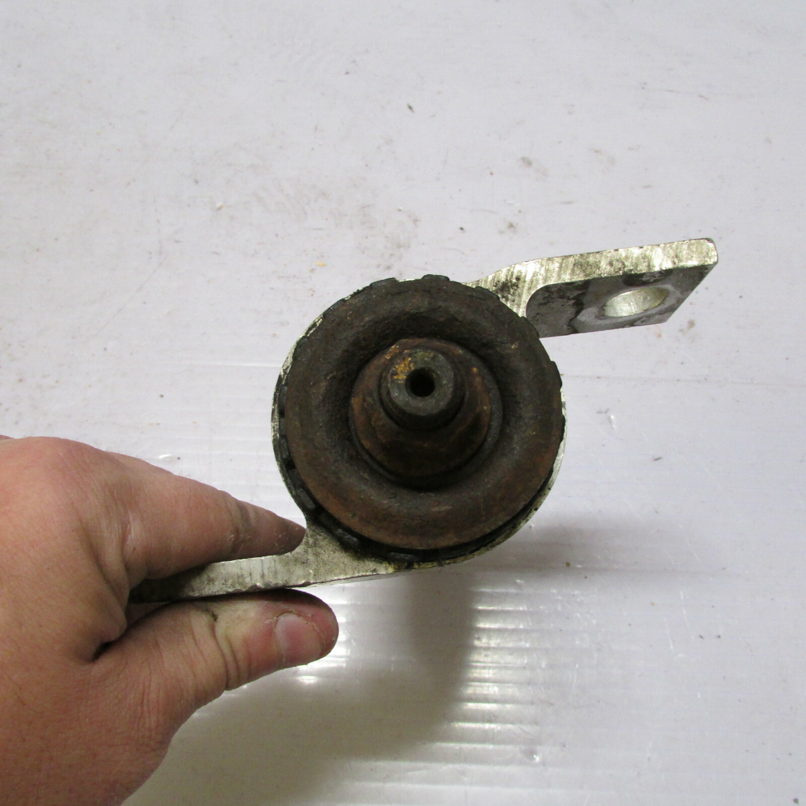 SUBARU LEGACY FRONT CONTROL ARM BUSHINGS LH RH SET 20201FA050 ...