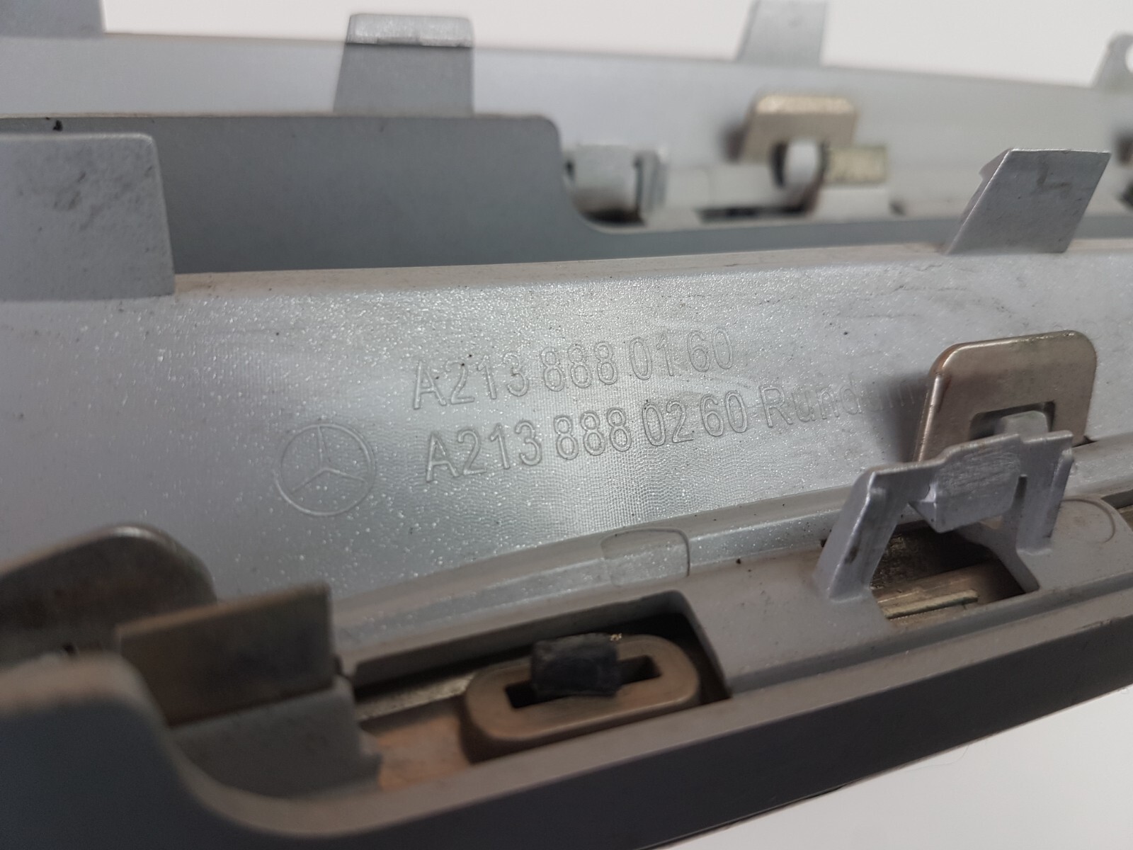 Original Mercedes W213 E-Klasse Blende Kühlergrill Grill 2138880260 ...