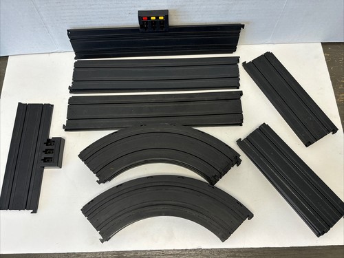 Aurora Slot Car 18 Tracks & 2 Terminals “AFX Model Motoring” Assortment ...