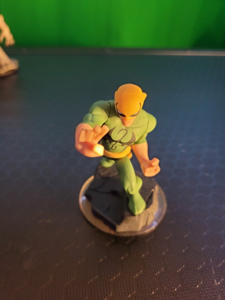 Disney Infinity Figures Power Discs 18 Figures RARE Discs | eBay