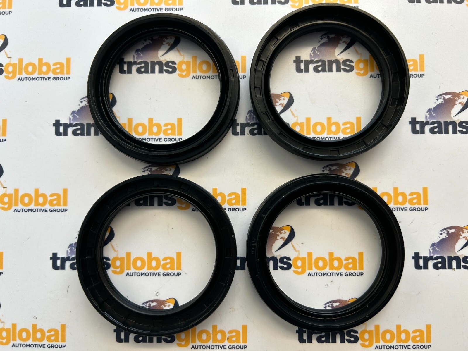 Front and Rear Inner Hub Oil Seal Set of 4 for Land Rover Discovery 1 ...