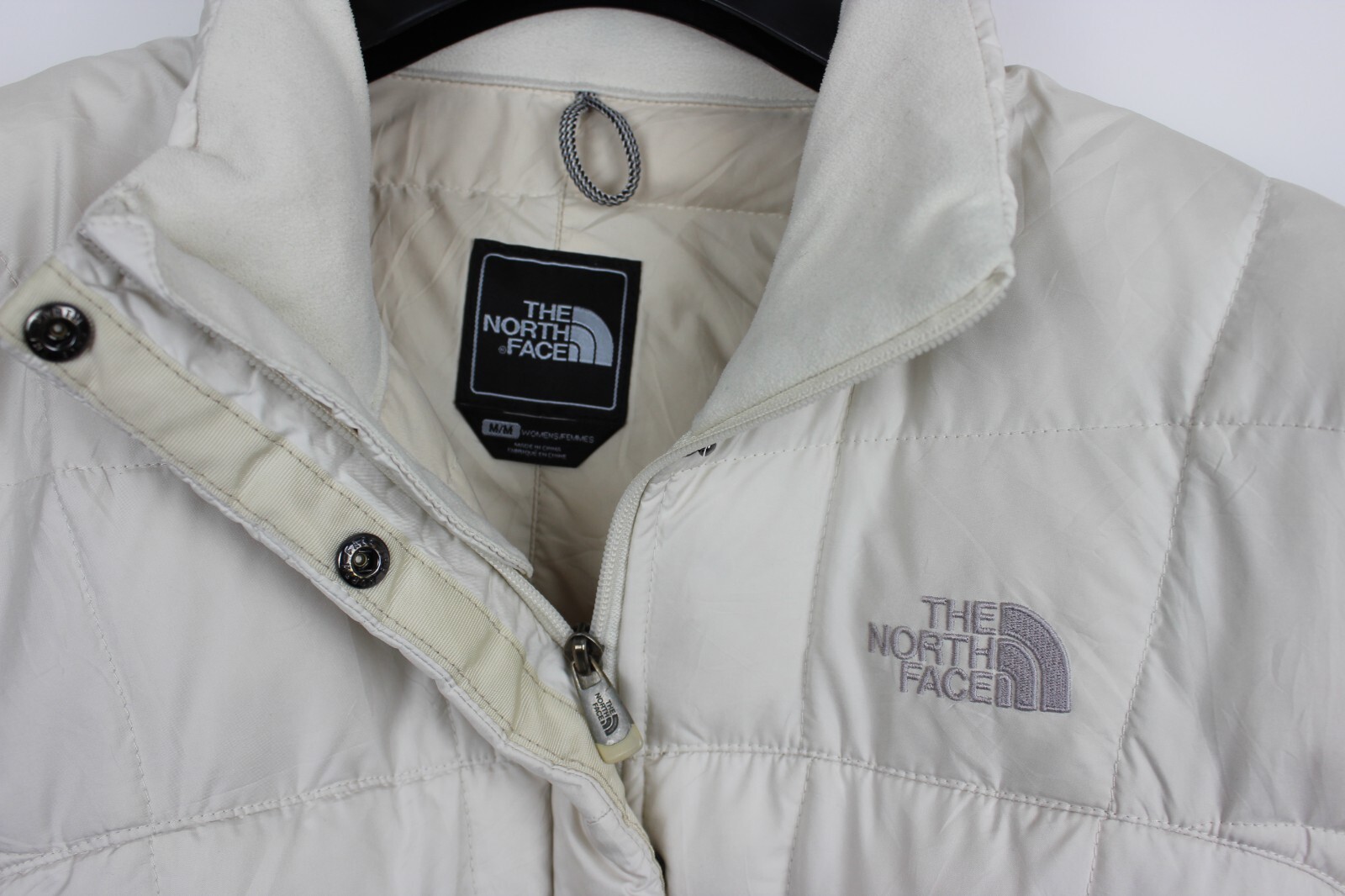 The North Face 600 Series Puffer Jacket White Women's… - Gem