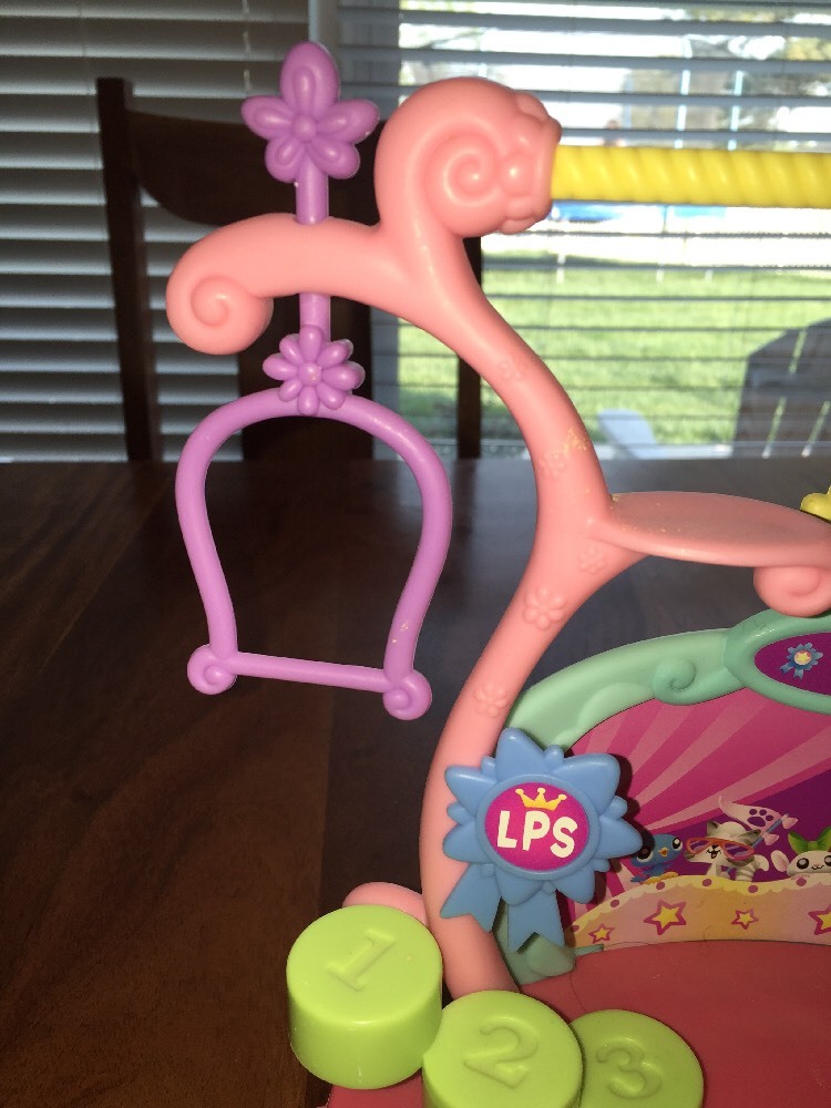 Hasbro Littlest Pet Shop Trick & Talent Show Circus Playset LPS 21 | eBay