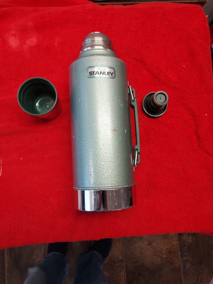 Vintage Stanley Aladdin Thermos 64 Oz! Great Condition! | eBay UK