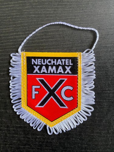 Alter Wimpel / Banner Xamax Neuchatel - FCX (Schweiz) | eBay
