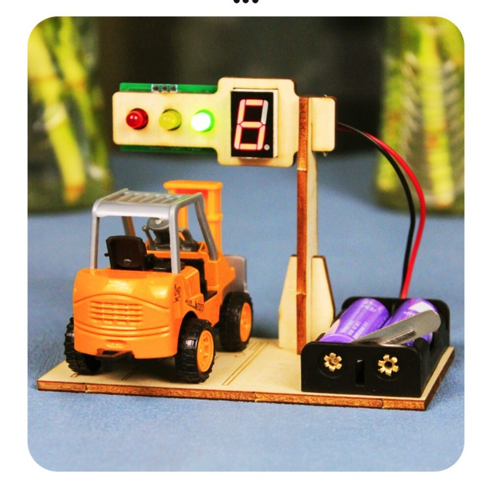 Intelligence DIY Toy Traffic Light Handmade Material Festival Gift | eBay