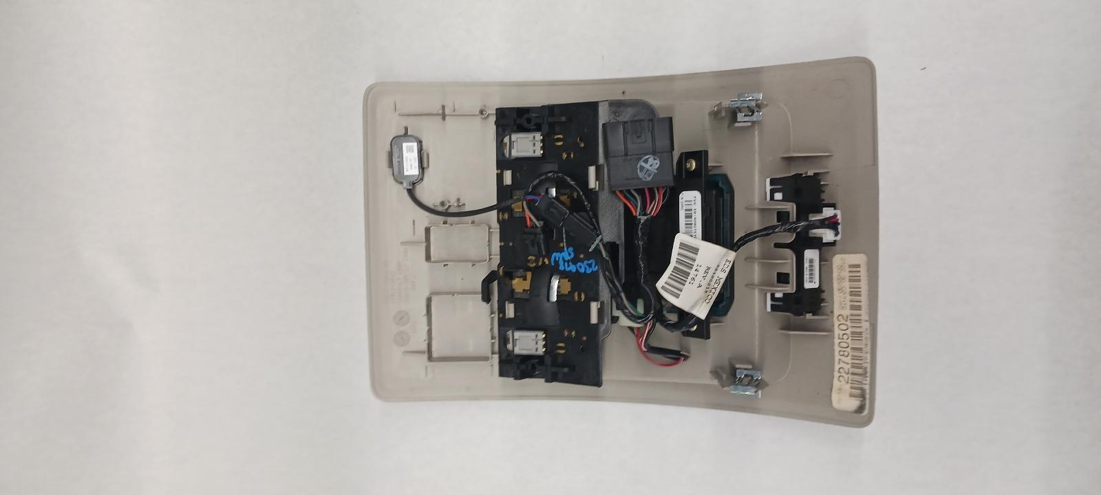 Chevrolet GMC Tahoe Yukon Silverado Sierra Overhead Console 22780491 ...