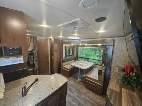 2021 Outdoors RV Titanium Series (Timber Ridge Class) 23DBS 27ft Bunks ...