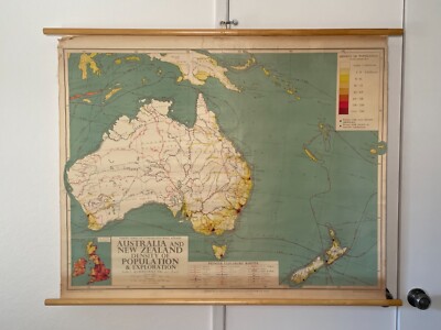 World Maps - School Pull Down Map