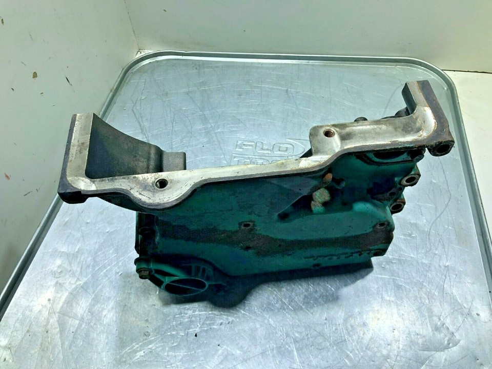 VOLVO D12 VED12 L6 DIESEL ENGINE FRONT LOWER TIMING GEAR COVER 170189 ...
