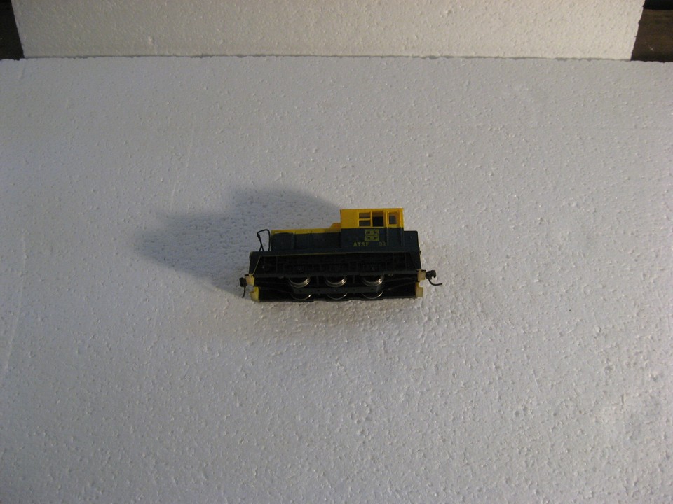 HO SCALE BACHMANN ATSF[SANTA FE] SWITCHER LOCOMOTIVE! | eBay