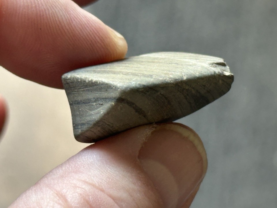 SALVAGED GROOVED BANDED SLATE GENICULATE BANNERSTONE FOUND IN POSEY CO ...