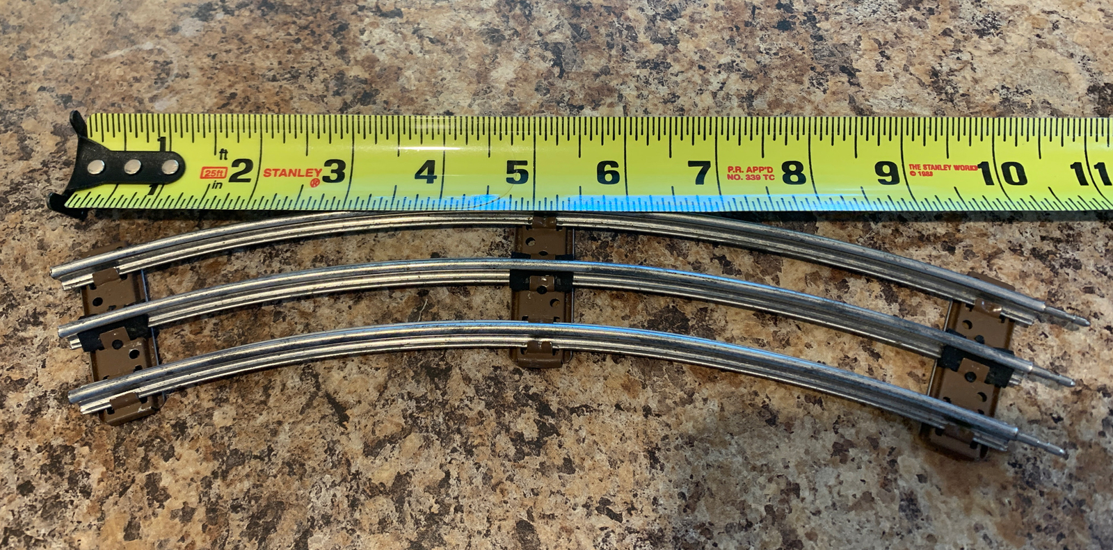 6 Pieces Lionel 027 Curved Track, 3 rail steel tubular, 027 gauge | eBay