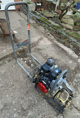 VP1030 Petrol Wacker Plate / Compactor - Honda GX100 Engine GWO ...