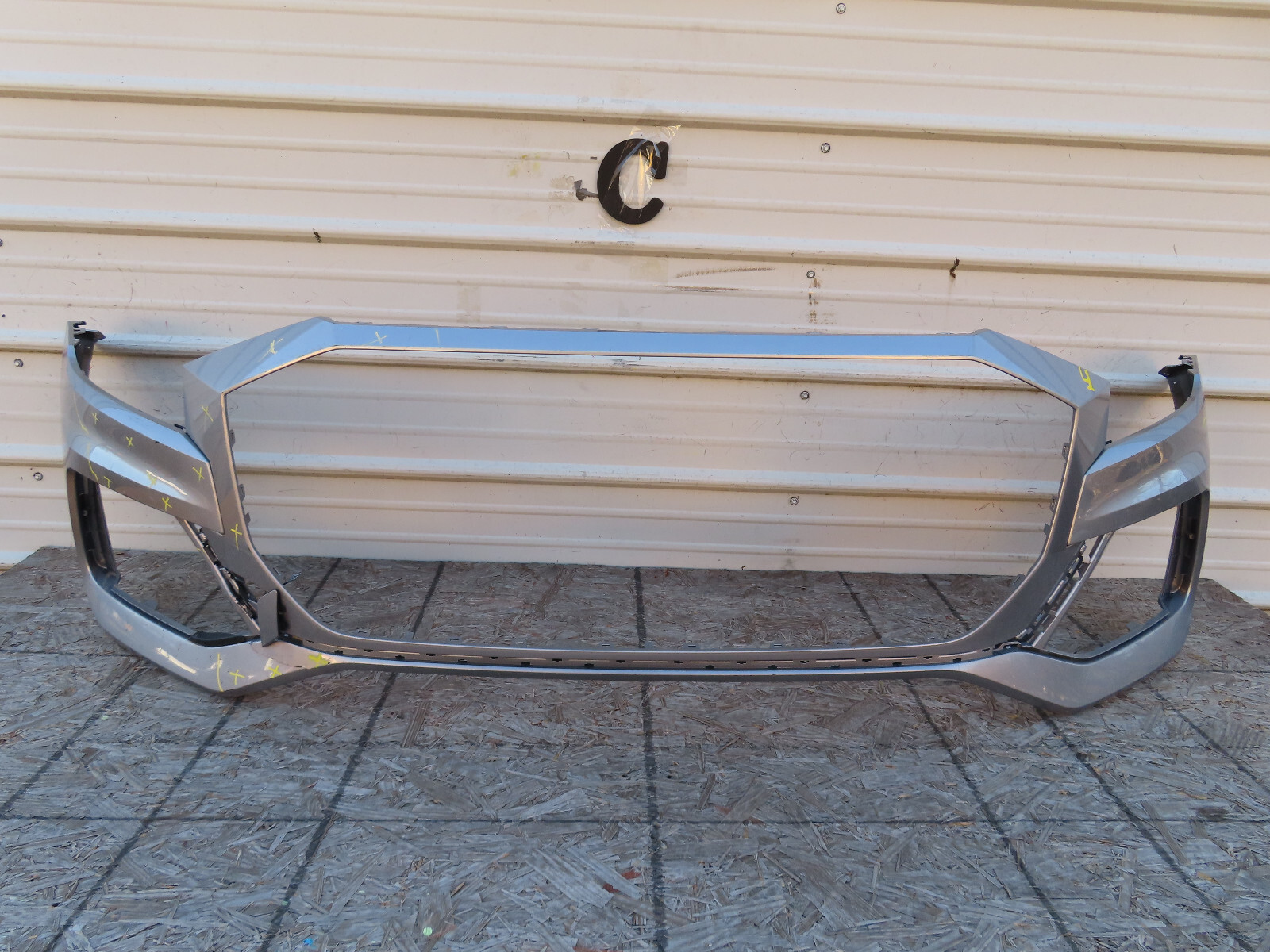 2018 2019 2020 2021 AUDI Q8 FRONT BUMPER COVER OEM 4M8.807.437 | eBay