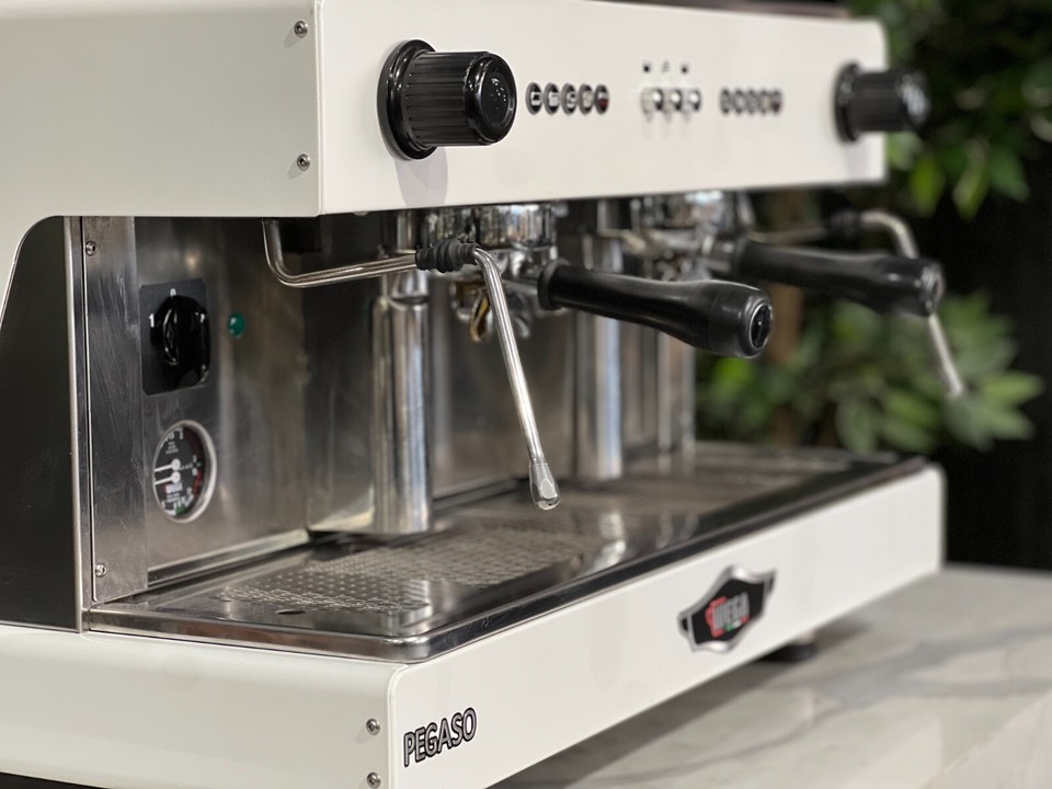 WEGA PEGASO EVD 2 GROUP ESPRESSO COFFEE MACHINE WHITE COMMERCIAL CAFE ...