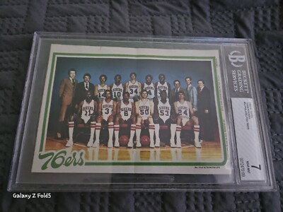 1980-81 Topps NBA Basketball Team Pin Up Poster Insert 76ers Team BGS 7 ...